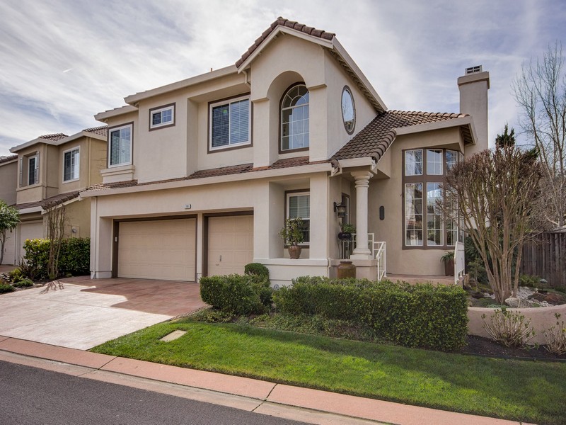 A Weekend of Fine Homes